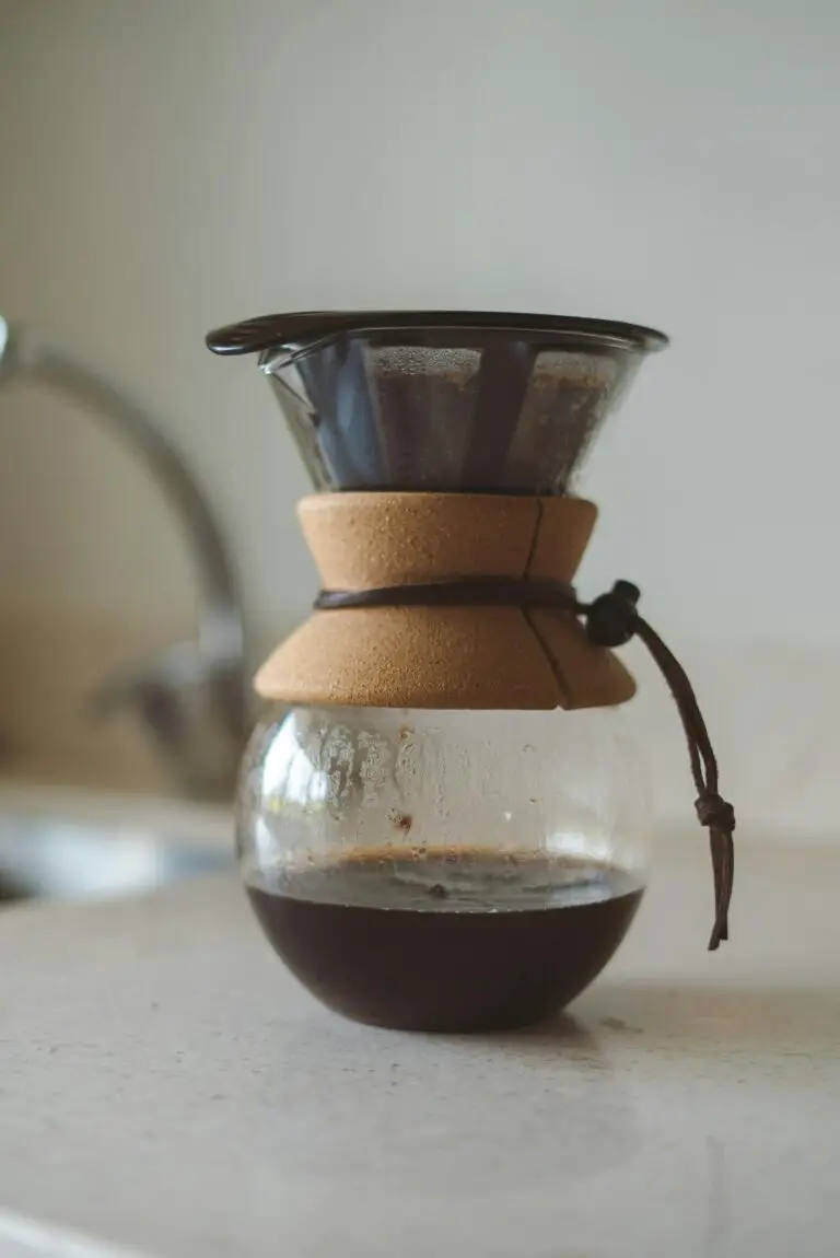 How To Make The Perfect Chemex Coffee: Brewing Tips And Hacks