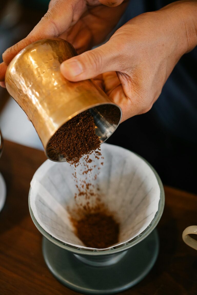 How To Make The Perfect Chemex Coffee: Brewing Tips And Hacks