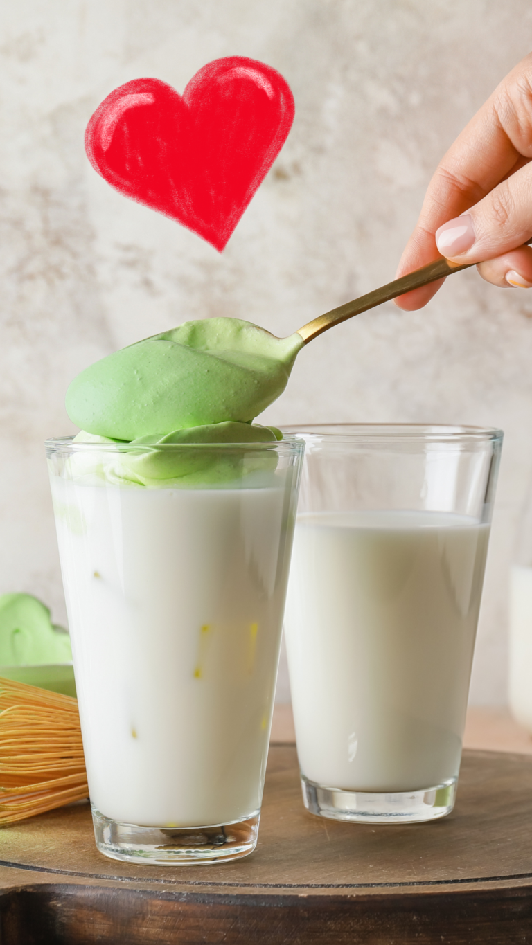 Easy Dalgona Matcha Latte: Whipped Green Tea Perfection