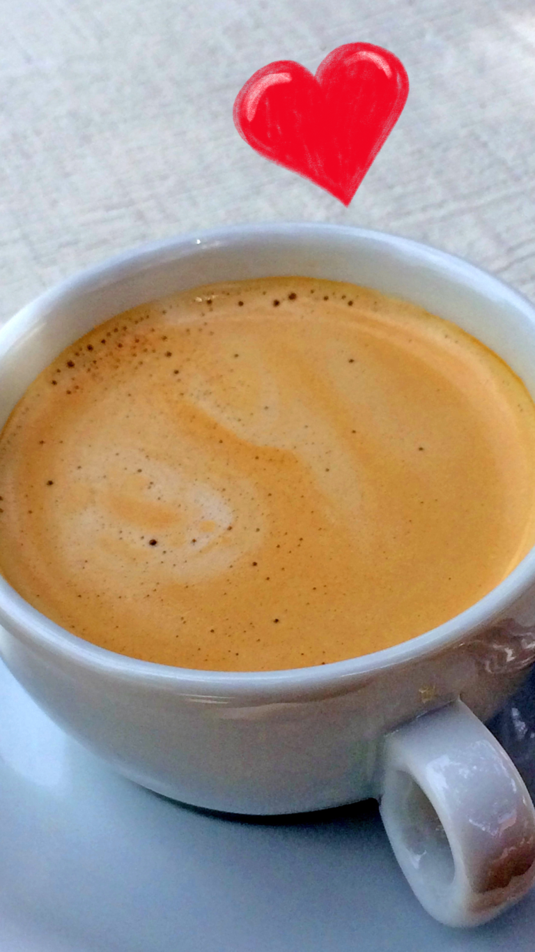 Perfect Café au Lait: Easy French Coffee Recipe & Variations - Karma ...