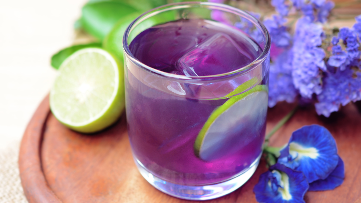 Magical Color-Changing Butterfly Pea Flower Tea Lemonade