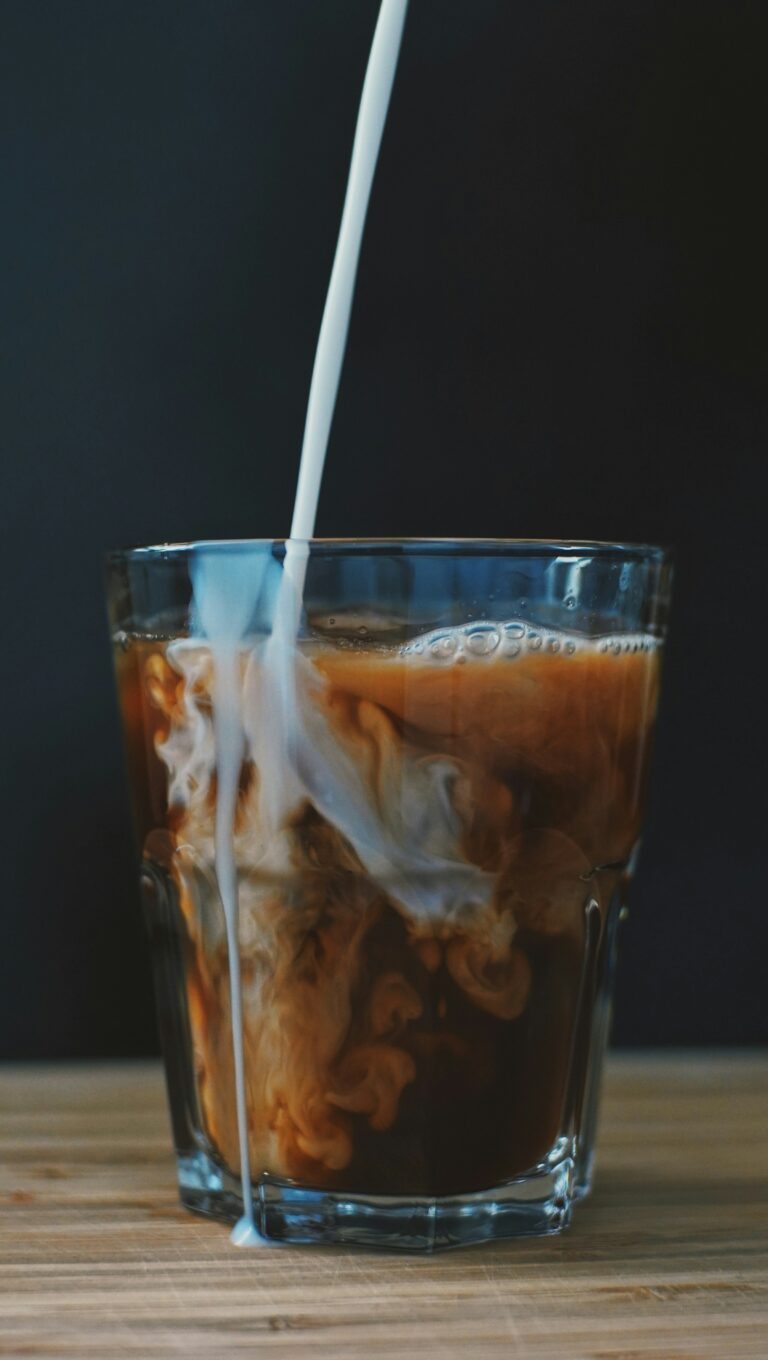 21 Delicious and Healthy Iced Coffee Recipes to Make at Home